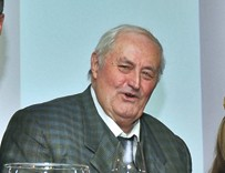 Weinpfarrer Hans Denk verstorben